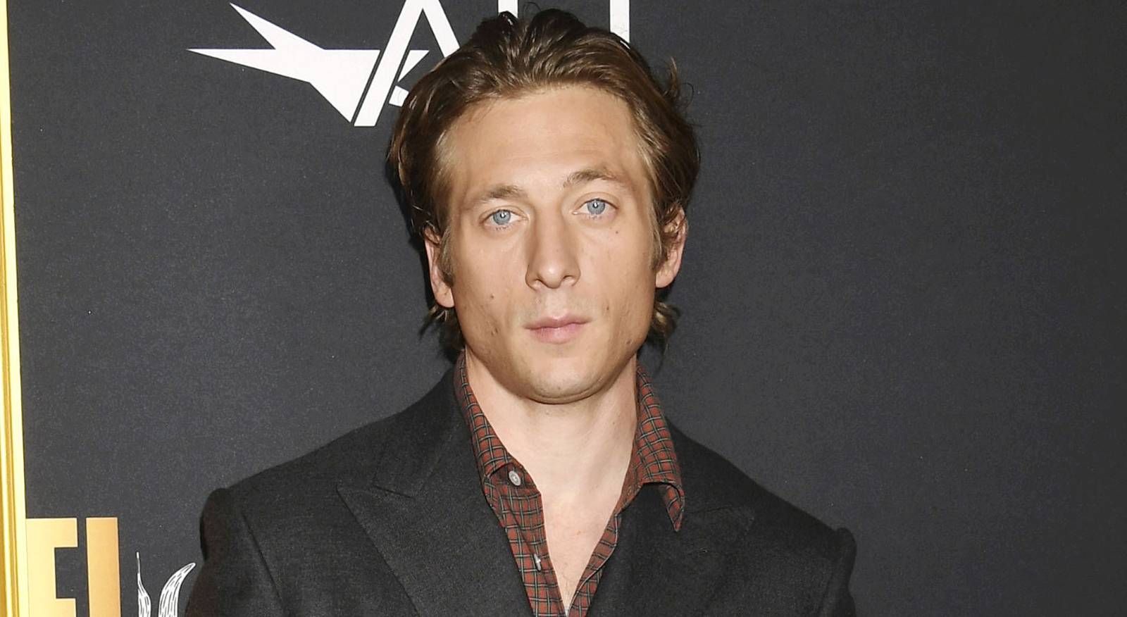 Jeremy Allen White's Springsteen Biopic Goes From Box Office Bomb to ...