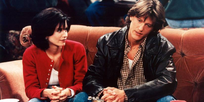 Friends: Every Main Character's Age at the Start of the Series