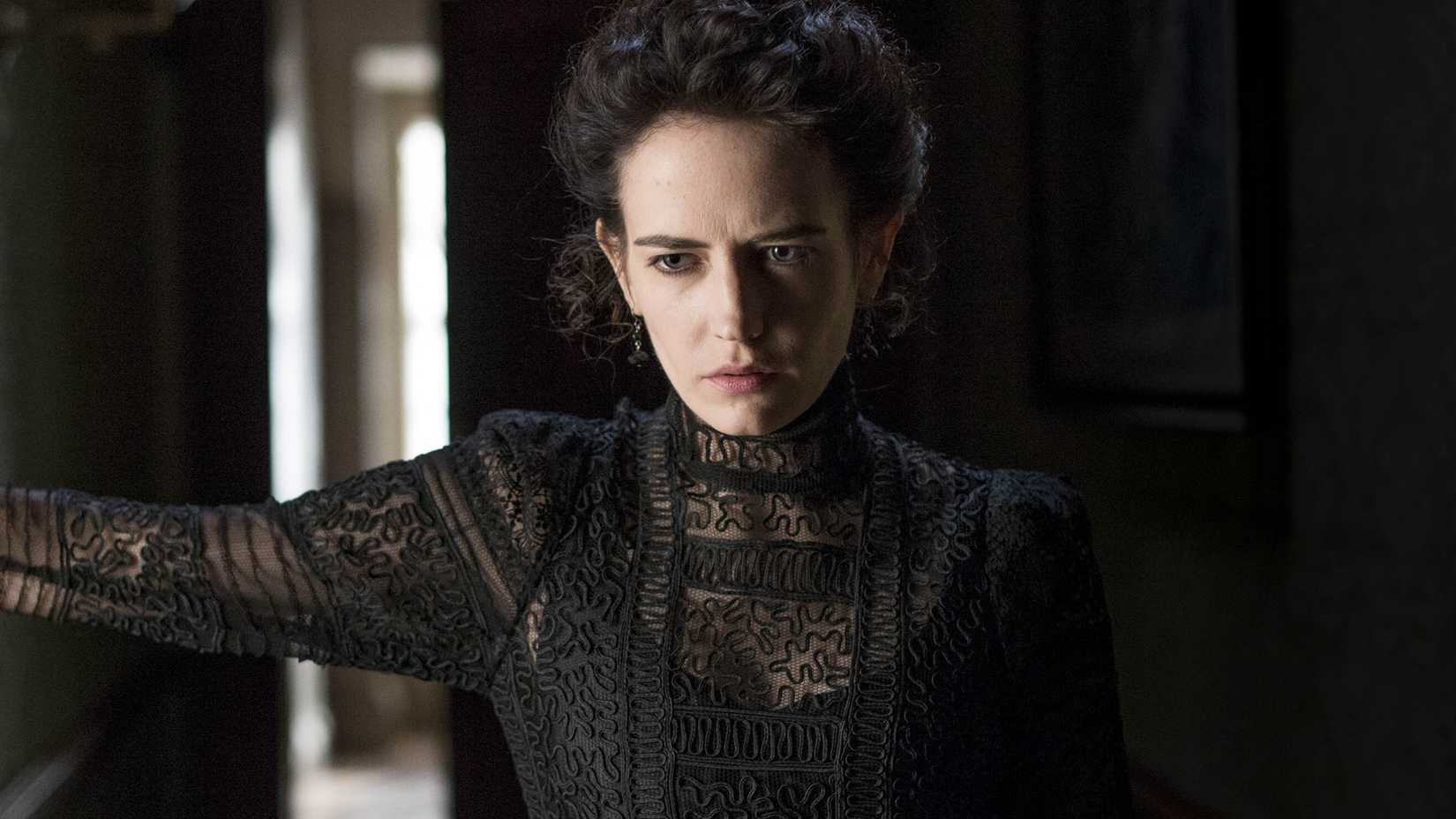 Netflix's Wednesday Season 3 Halts Filming After 'Really Nasty' On-Set ...