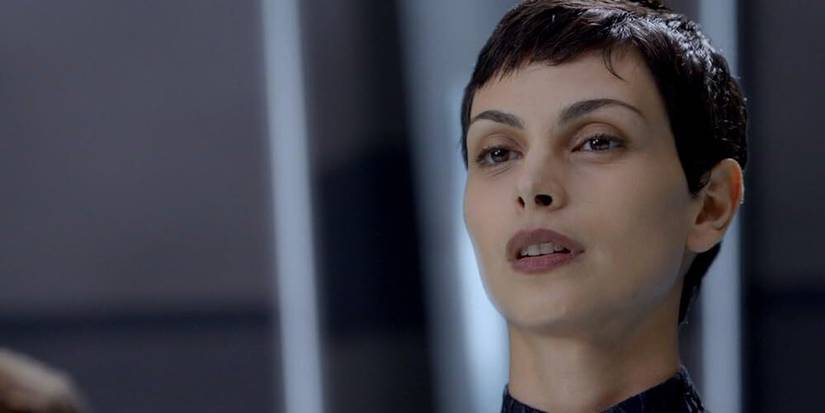 Morena Baccarin's 2-Part Sci-Fi Remake V Is an Undisputed Masterpiece
