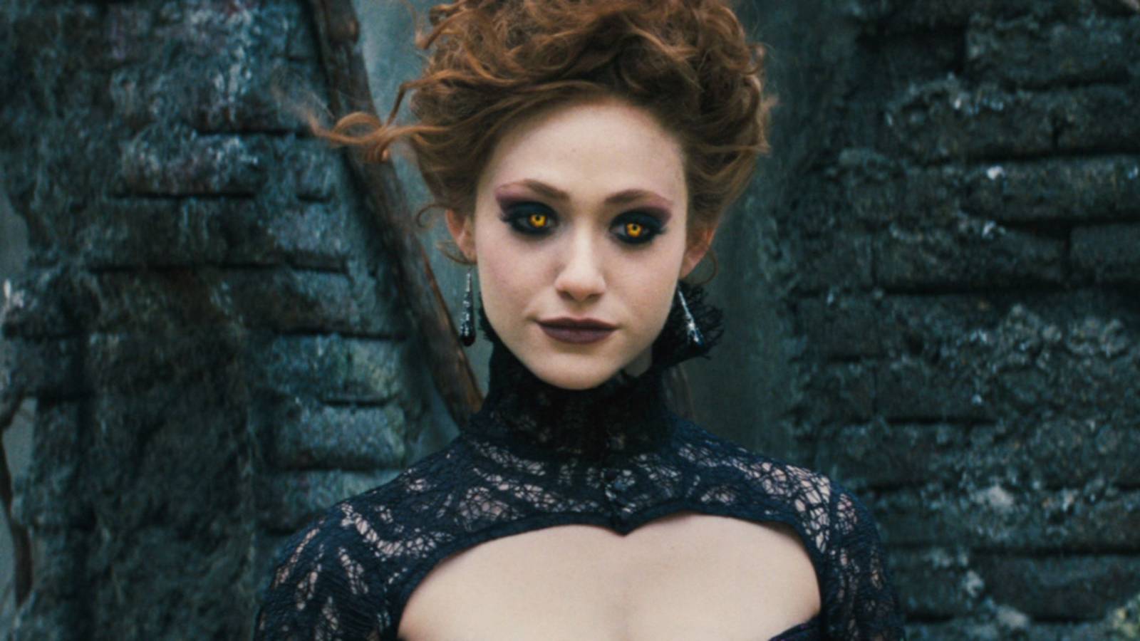 Alden Ehrenreich's Beautiful Creatures Finds Redemption on Free ...