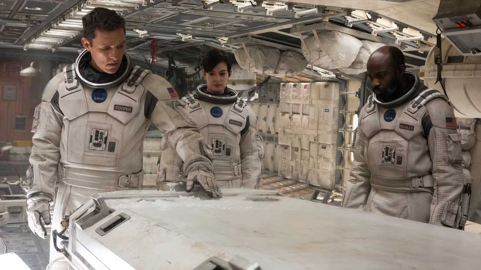 6 Space Movies Better Than Apollo 13