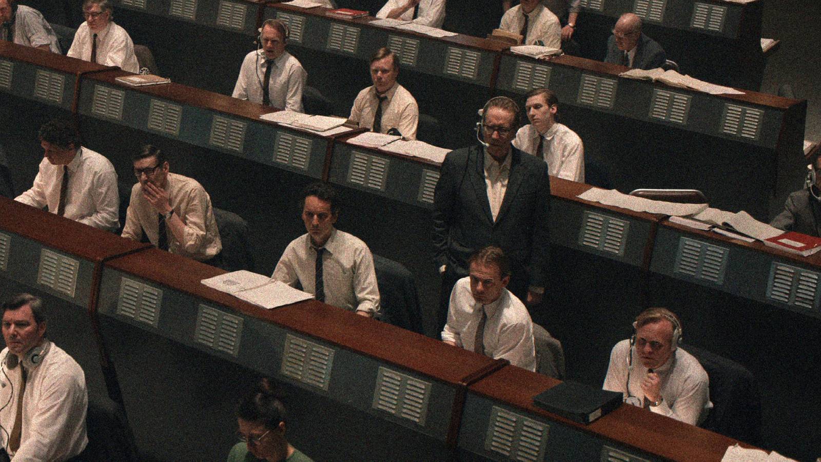 Apple TV's New 10/10 Sci-Fi Thriller Is Giving TV's Best Villain in ...