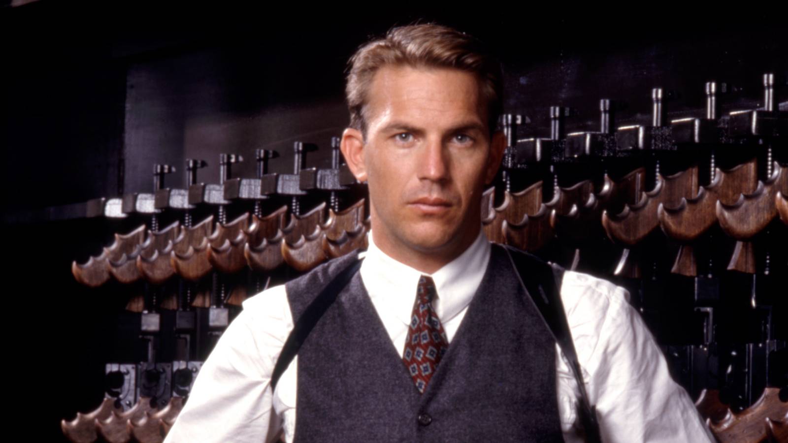 Kevin Costner's $187M Crime Thriller Is Heading to a New Streaming Home ...