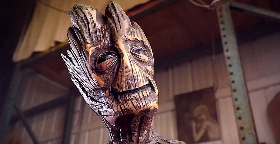 Artist carves Groot sculpture using chainsaws