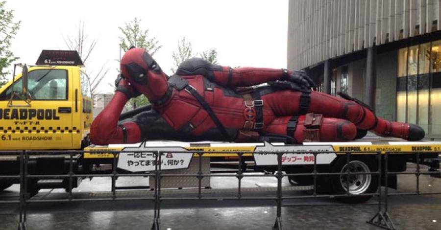 Enormous Deadpool statue seeks to seduce Japan