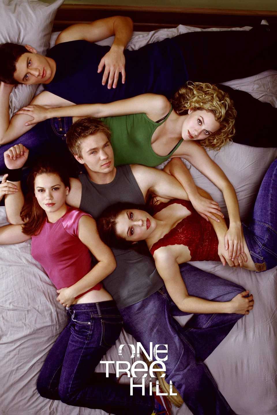 One Tree Hill Fans Get an Exciting Update on Reboot From Hilarie Burton ...