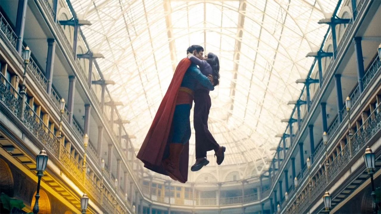 Exclusive Superman Clip Shows Off Greatest Fight Scene From the Movie