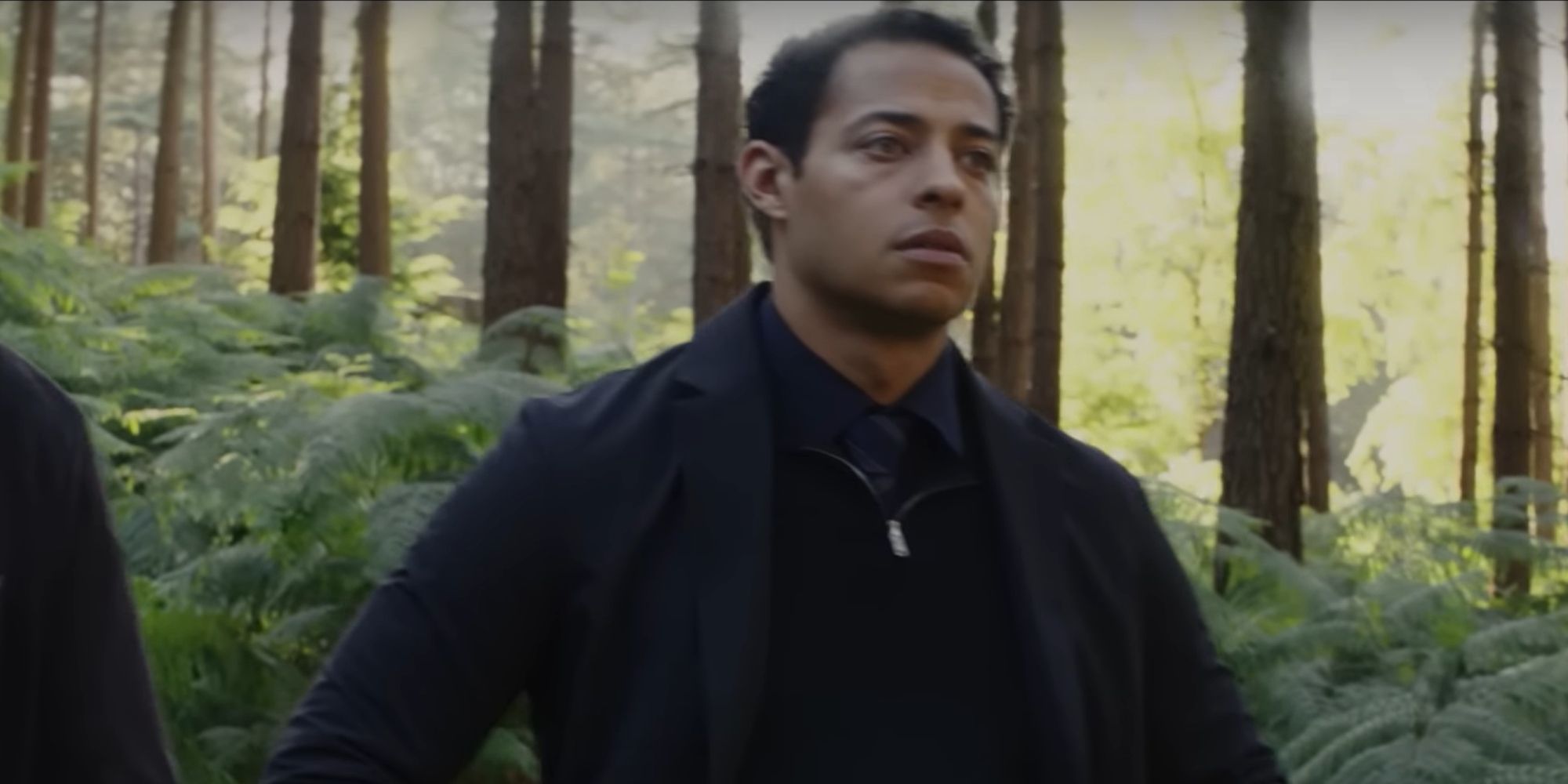 Knives Out 3's Biggest Concern Finally Addressed by Rian Johnson