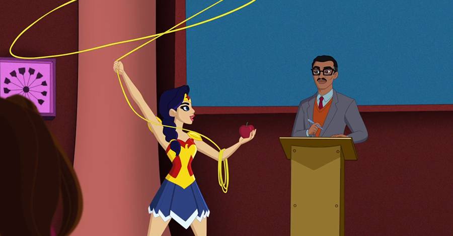 Wonder Woman's Class Demonstration Goes Wrong in New "DC Super Hero ...