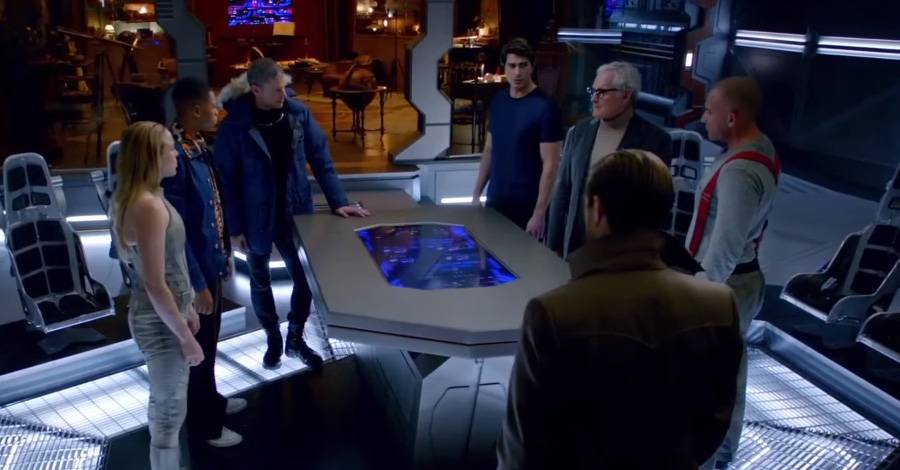 WATCH: "Legends of Tomorrow" Cast Discusses New Abilities, Origin Stories
