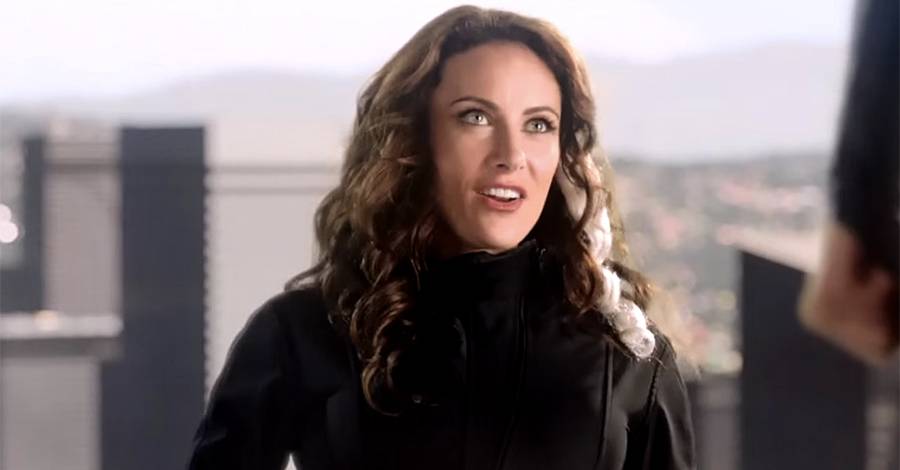 Astra Returns With A Vengeance In "Supergirl" Winter Finale Promo