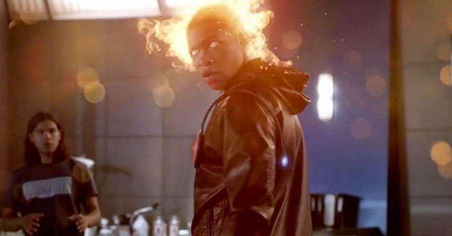 WATCH: "The Flash" Prepares for the Fury of Firestorm