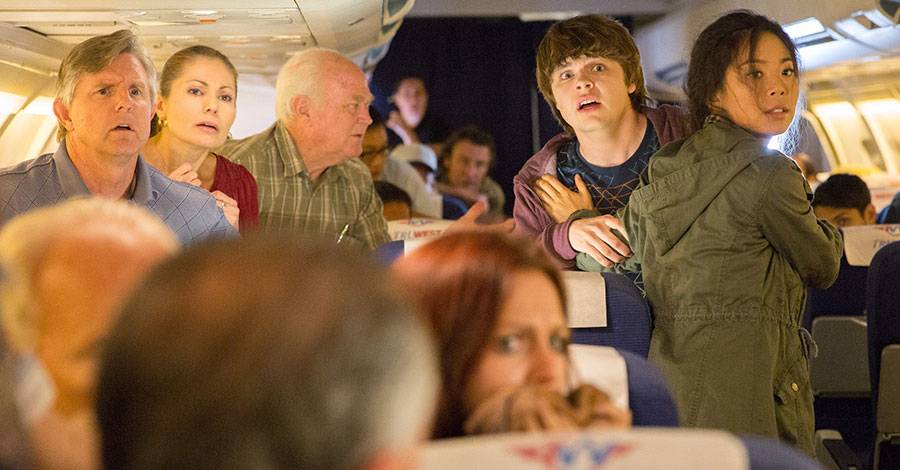 AMC's "Fear the Walking Dead: Flight 462" Web Series to Debut on October 4