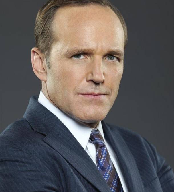 Working Agent Coulson Into The Marvel Netflix-verse