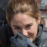SDCC | 'Divergent' Trailer and Panel Thrill Hall H Crowd With Dystopian ...
