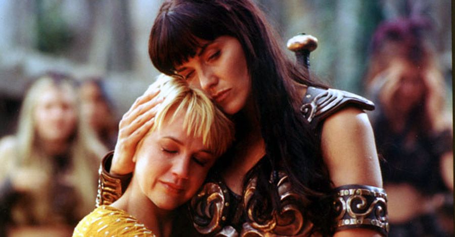 Lucy Lawless and Renee O'Connor Have a Heartwarming 'Xena' Reunion