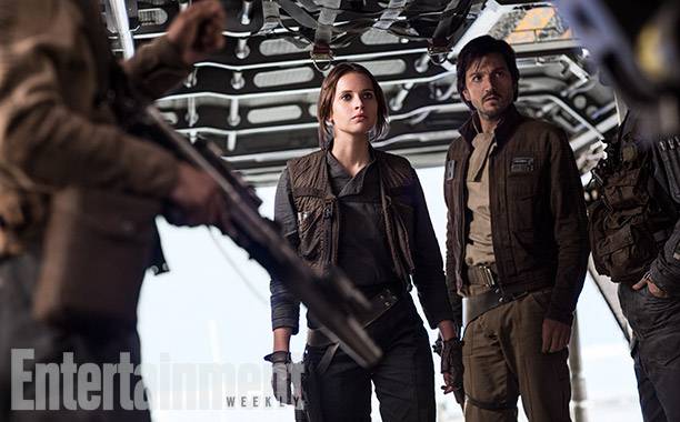 'Rogue One: A Star Wars Story' Reveals Explosive New Images